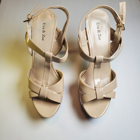Eva & Zoe | Shoes | Eva Zoe Sandals Size 8 | Poshmark